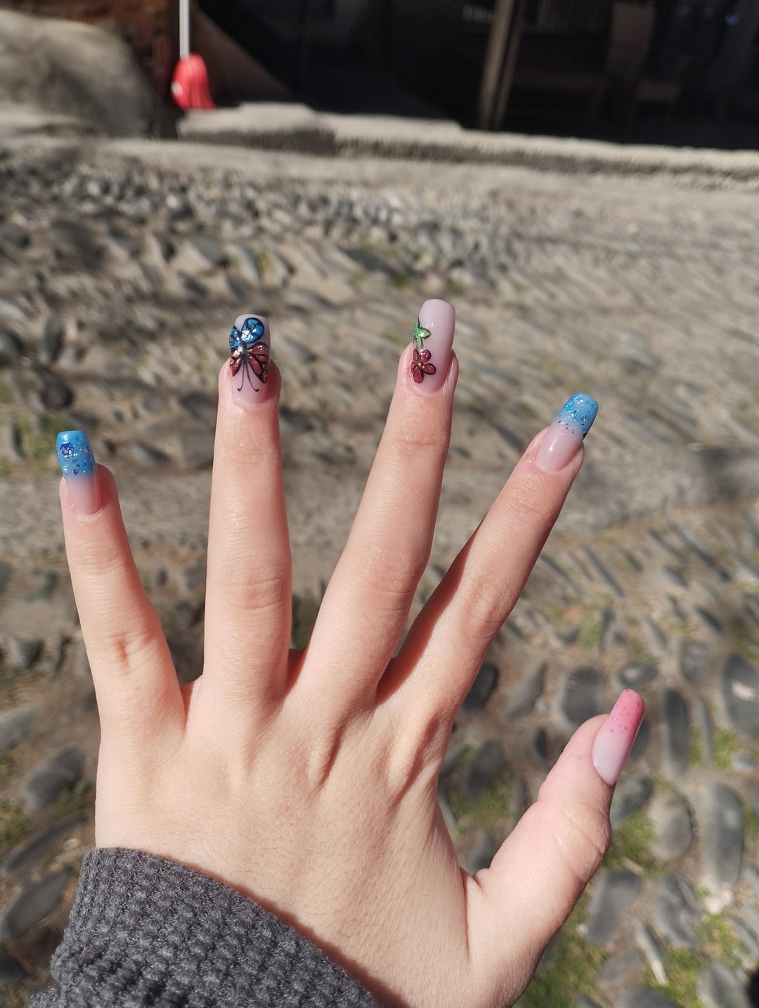 Got Nails done at the Salon, design based on Nat de Nail’s art on ...