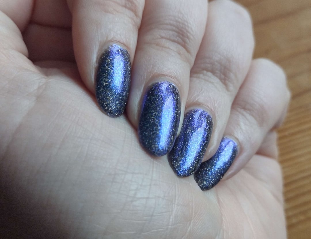 Bees Knees are really killing it at the moment imo – COSMESTIC.COM ...