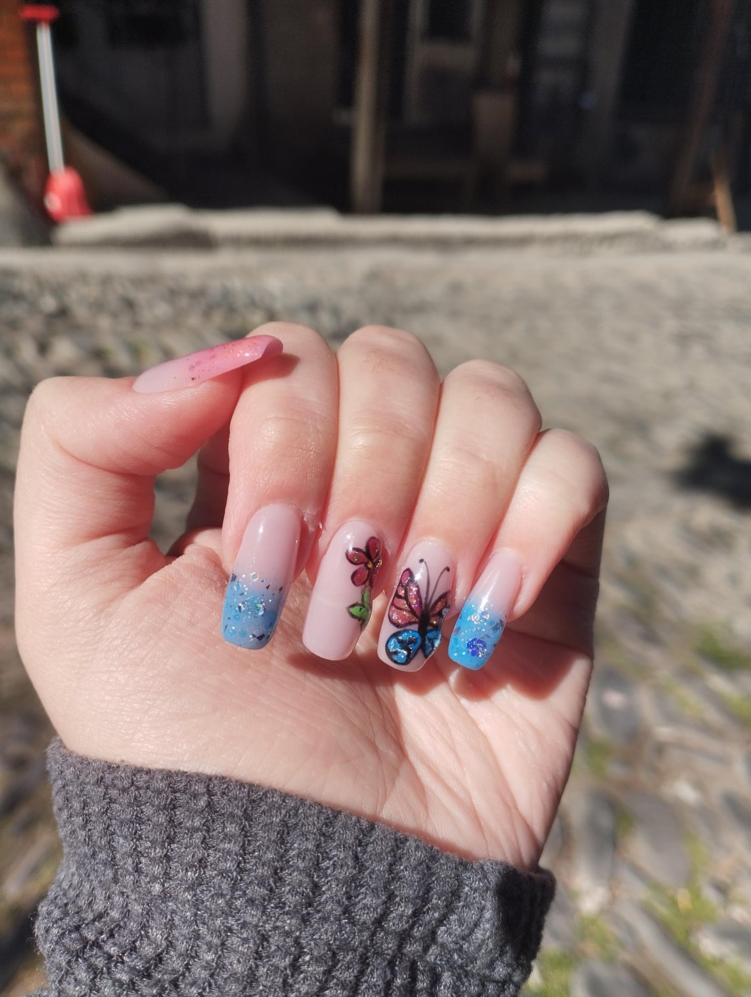 Got Nails done at the Salon, design based on Nat de Nail's art on ...