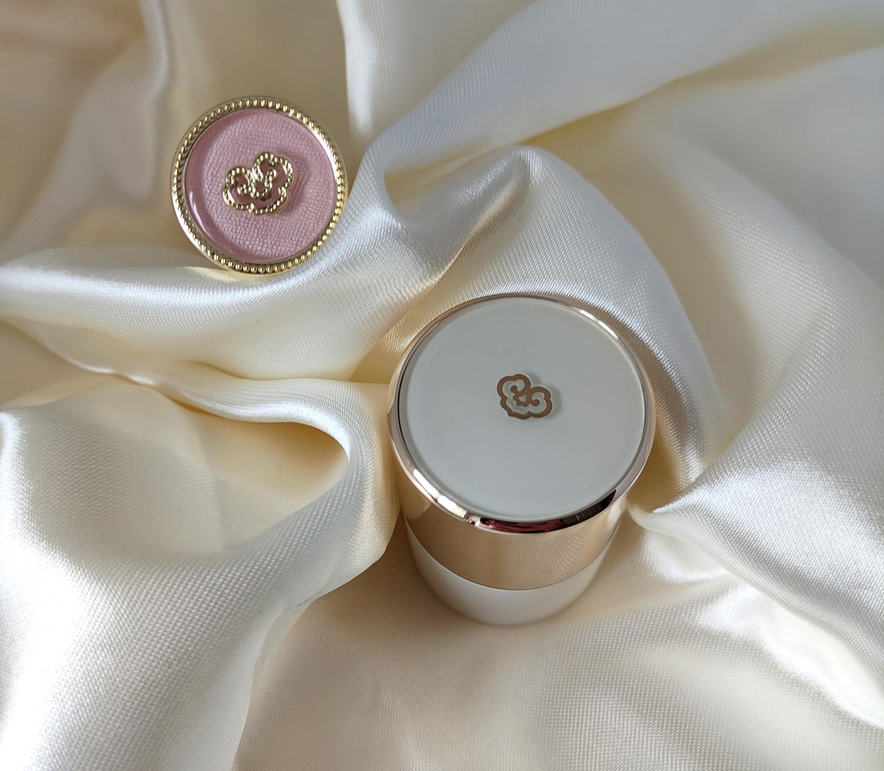 Whoo Royal Essential Golden Lip Cerin review – COSMESTIC.COM ~ Beauty ...