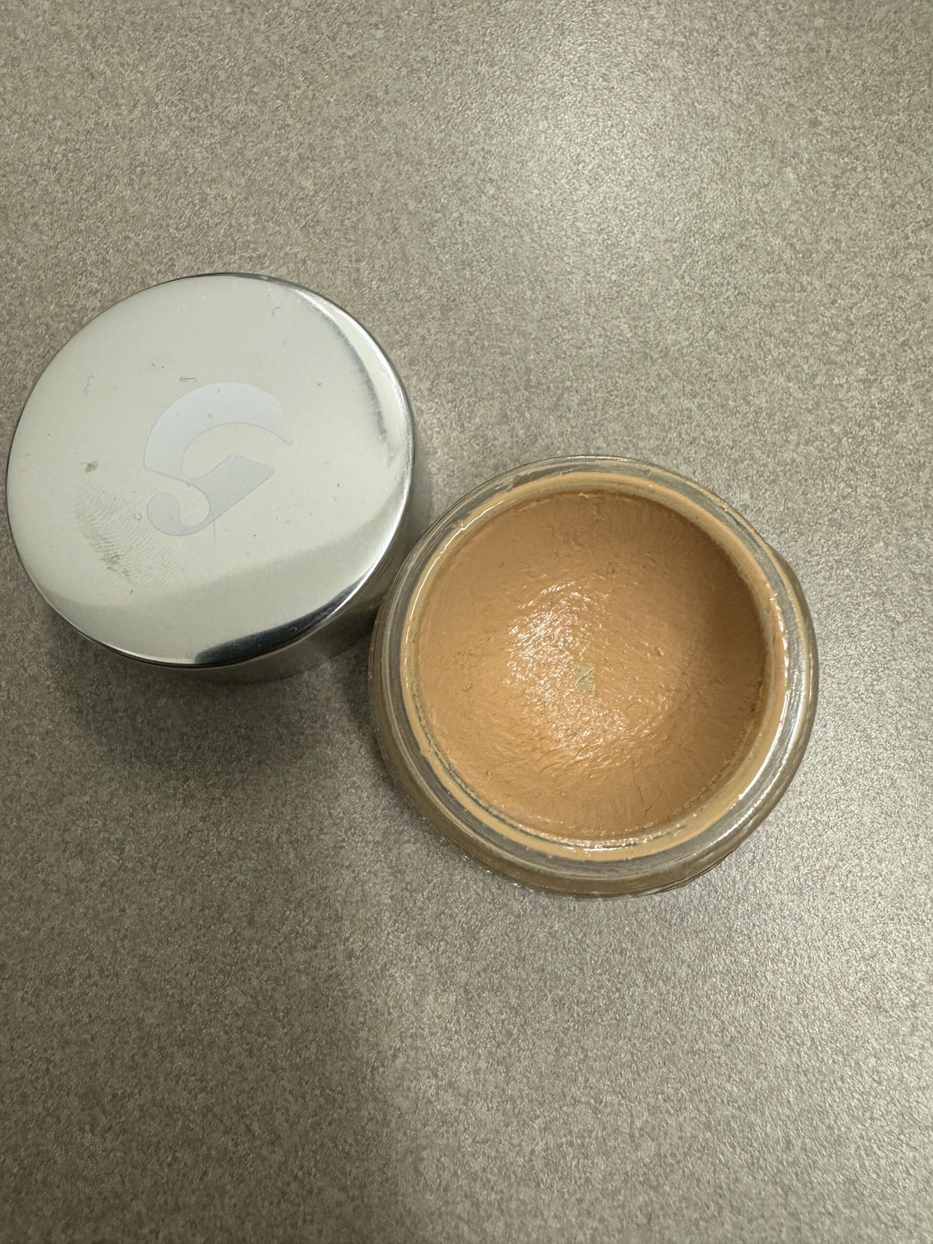 After 5 months, I finally hit pan on the Stretch Concealer! – COSMESTIC ...