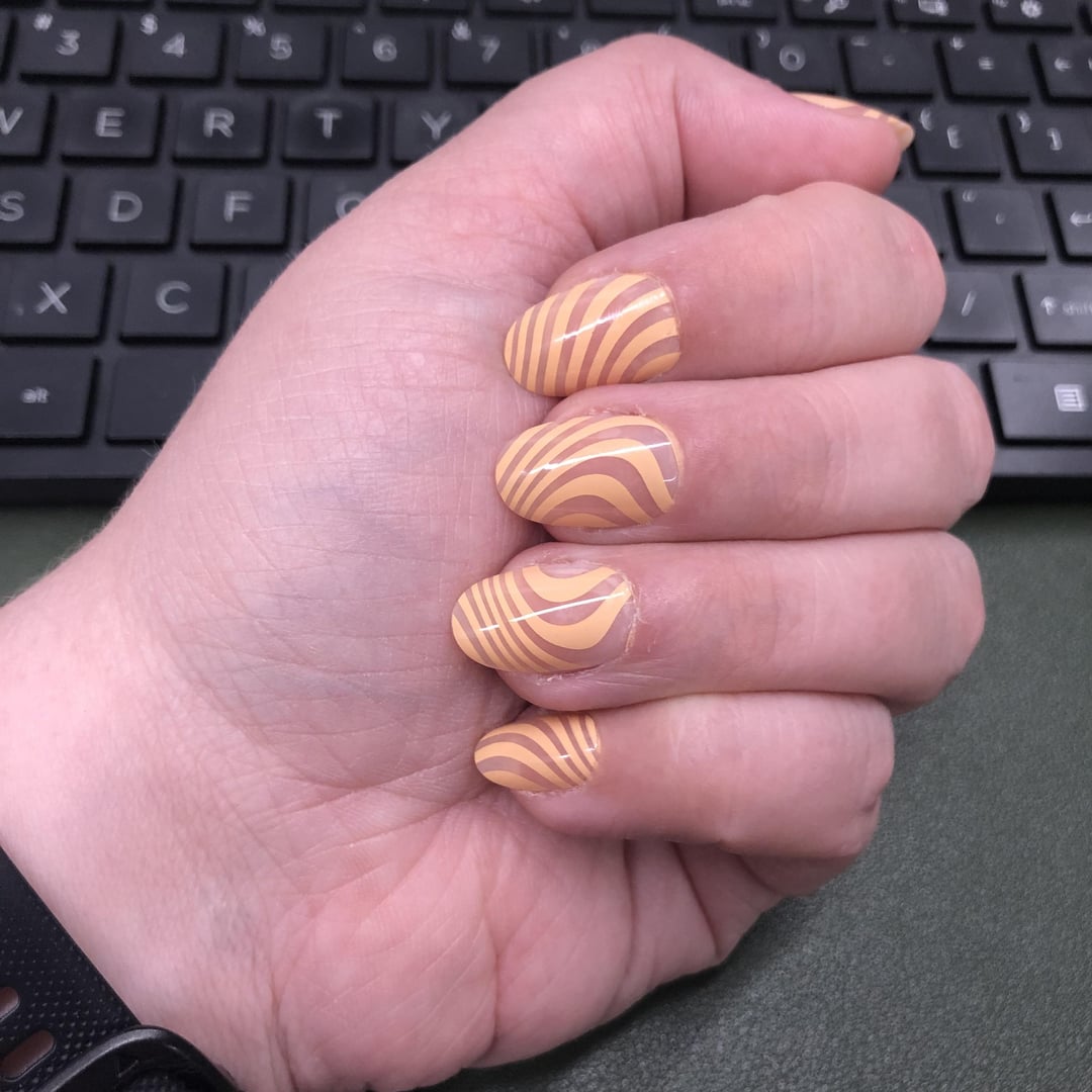 Im-pressed by Chillhouse press-ons – COSMESTIC.COM ~ Beauty, Makup, and Cosmetics