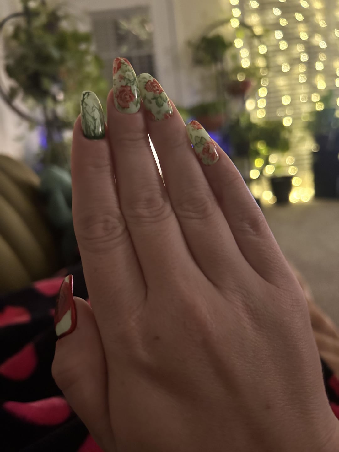 Poison Ivy Nails – COSMESTIC.COM ~ Beauty, Makup, and Cosmetics