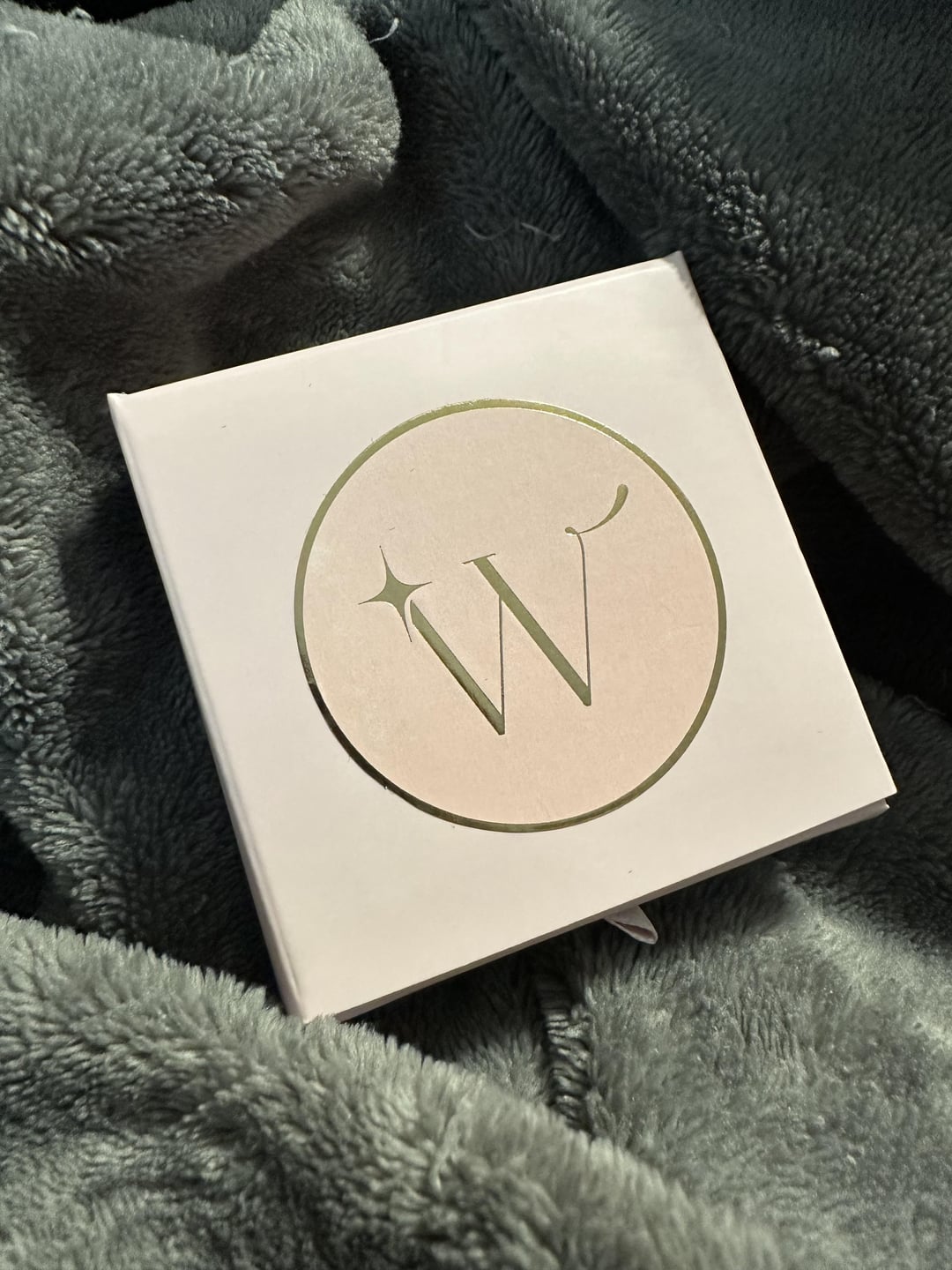 Whatcha Velvet Magnet Tool – COSMESTIC.COM ~ Beauty, Makup, and Cosmetics