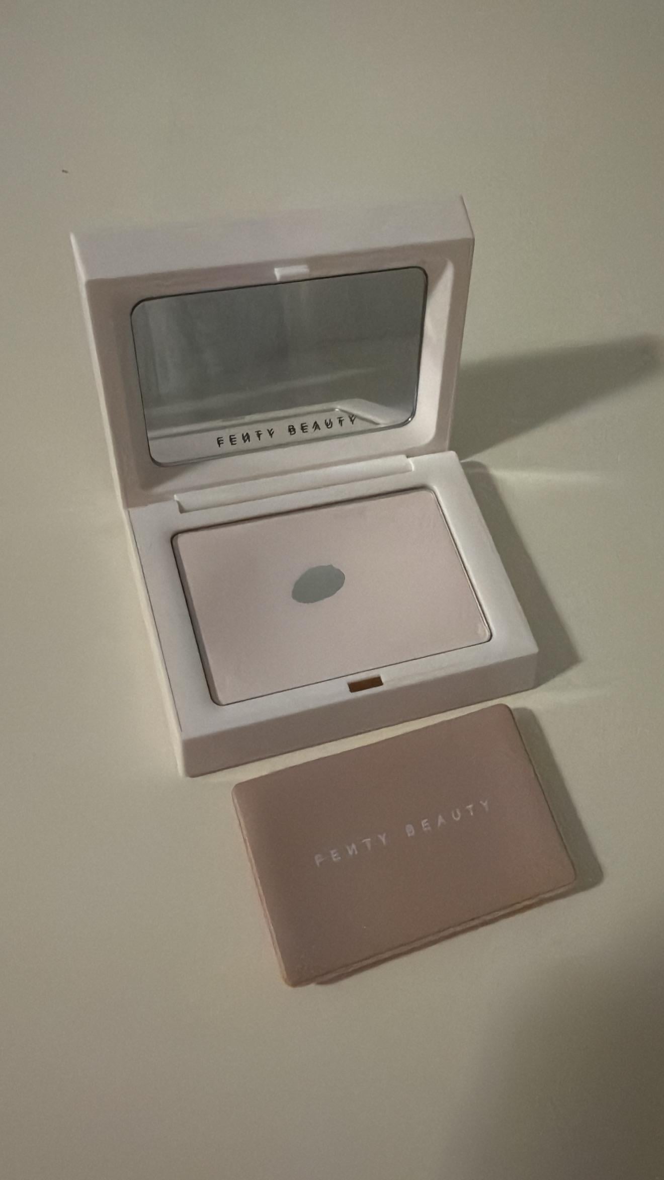 Finally hit pan with Fenty Beauty Invisimatte powder! – COSMESTIC.COM ...