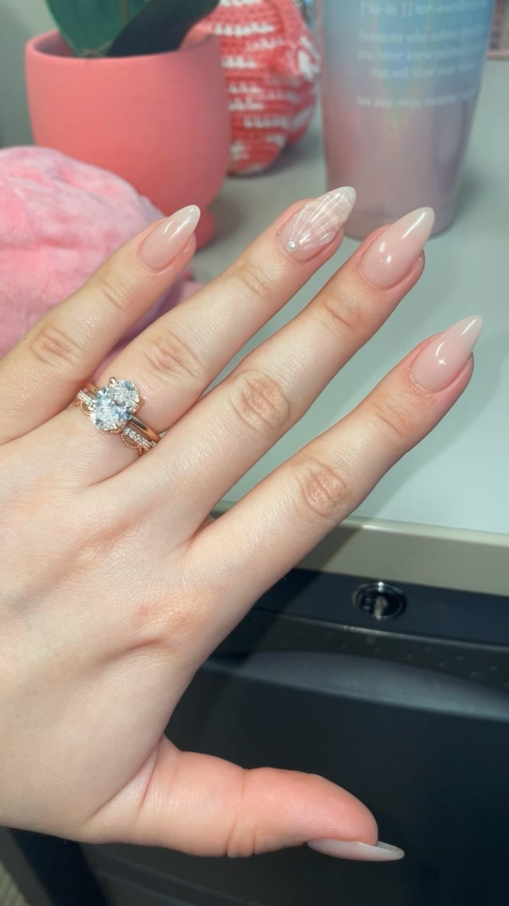 Subtle seashell mani for my upcoming beach vacay! – COSMESTIC.COM ...