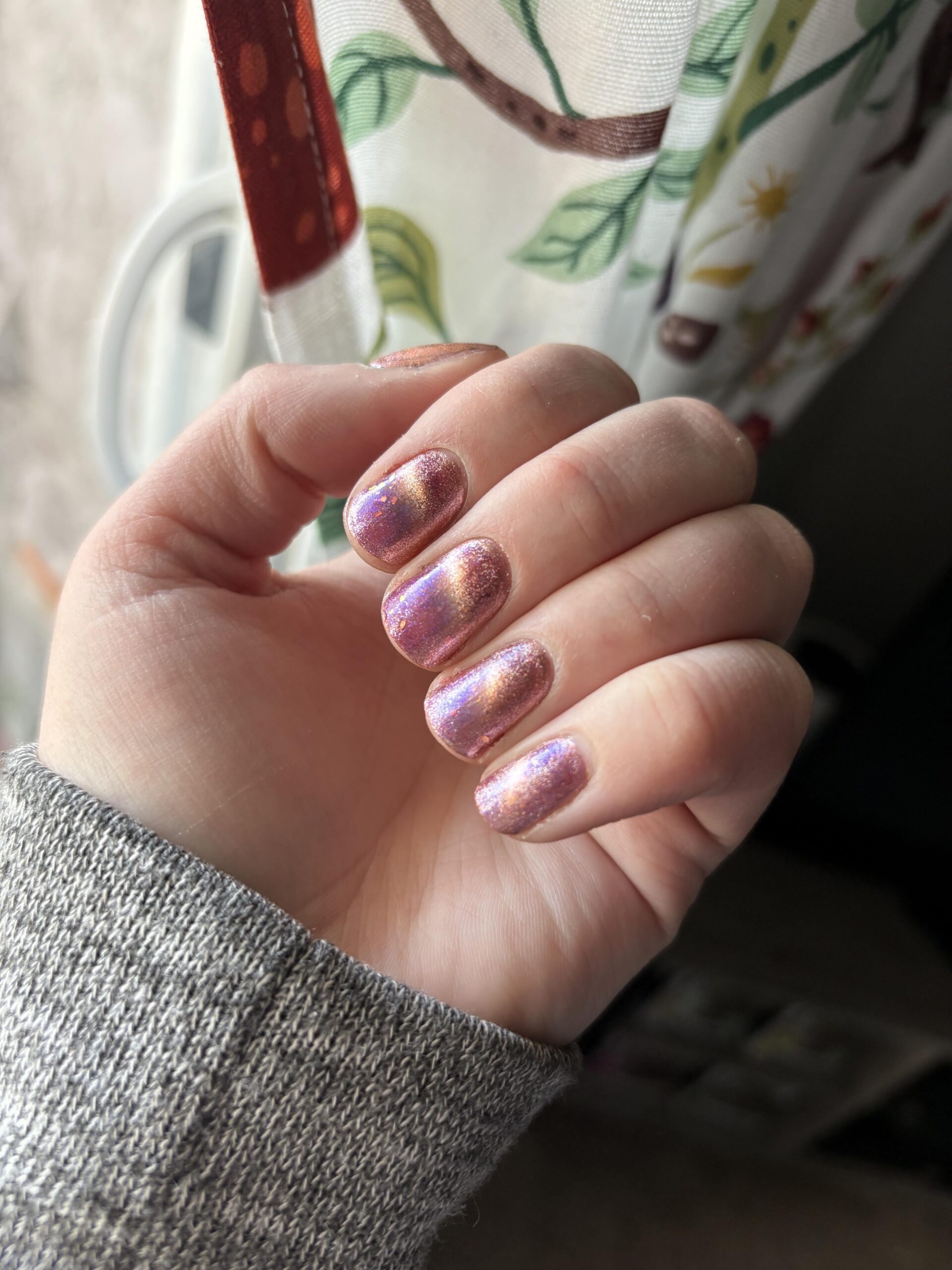 How to keep polish from chipping? – COSMESTIC.COM ~ Beauty, Makup, and ...