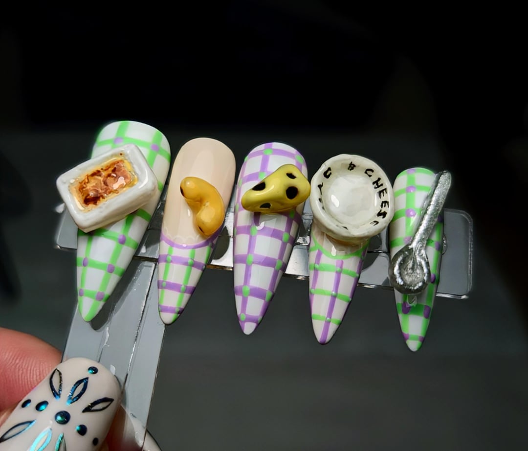 I made 3D Mac & Cheese nails for a food-themed nail art challenge 🧀💅 ...